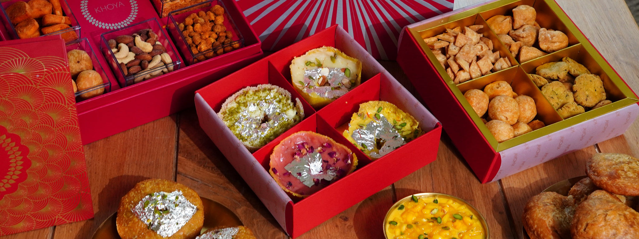 Teej Gifts & Hampers Online Delivery in Delhi