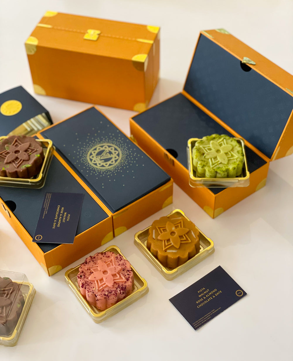 Premium Corporate Gift Hampers Online - Khoya Mithai